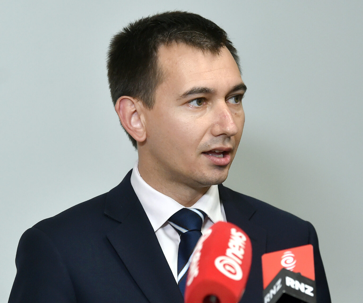 Emergency nurses call for urgent meeting with Simeon Brown over ED ...