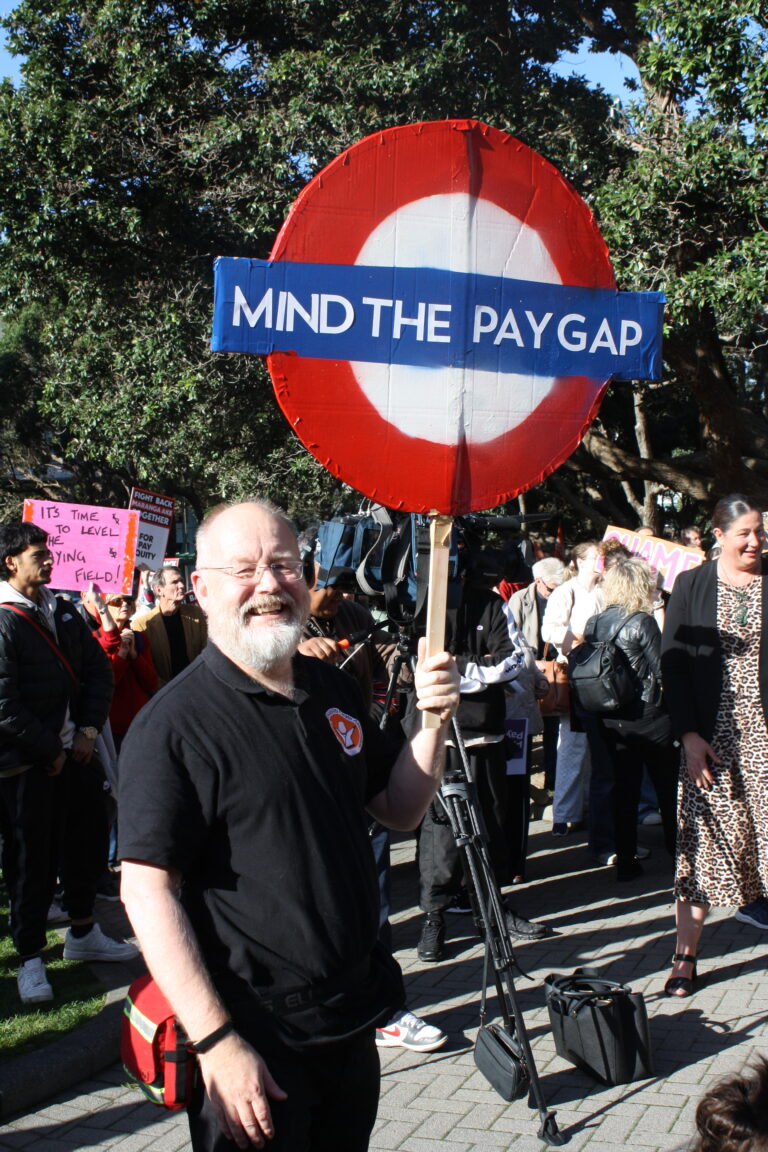 ‘Rage, rage, rage’ drives mass turnout to Budget 2025 pay equity ...