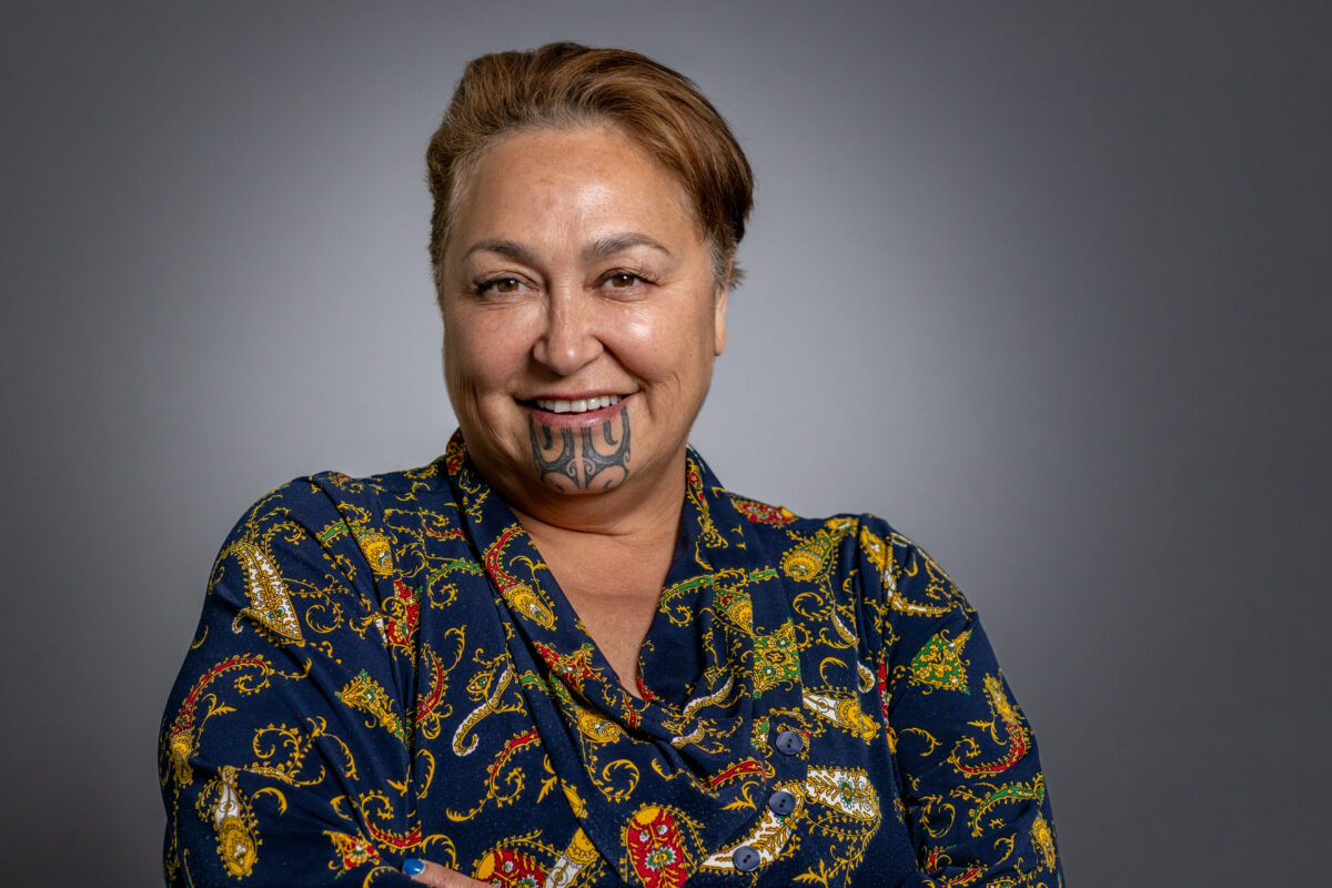 “Don’t be sucked in by vape-bearing Santa” – nurse’s warning to youth ...